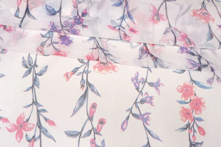 Батист вискоза с шелком Цветы на белом TRC H00 FF 33 4022532 - купить в ...